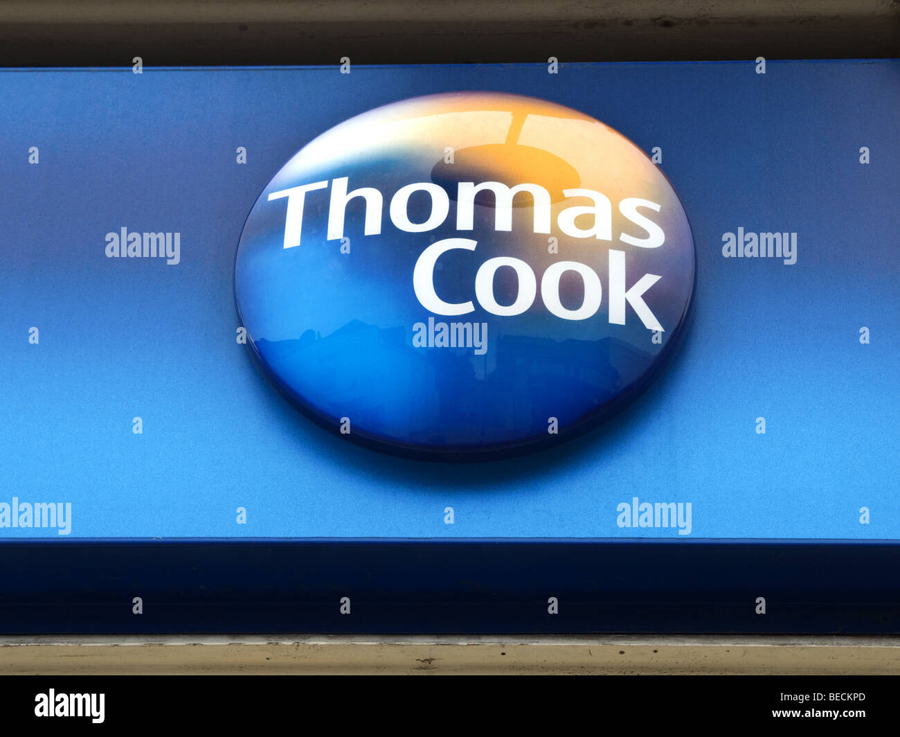 Thomas cook logo sign hi-res stock photography and images - Alamy