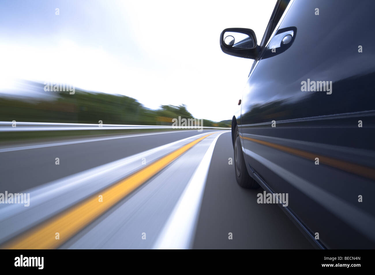 Side of car hi-res stock photography and images - Alamy