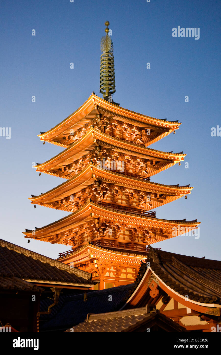 Tokyo oldest temple hi-res stock photography and images - Alamy