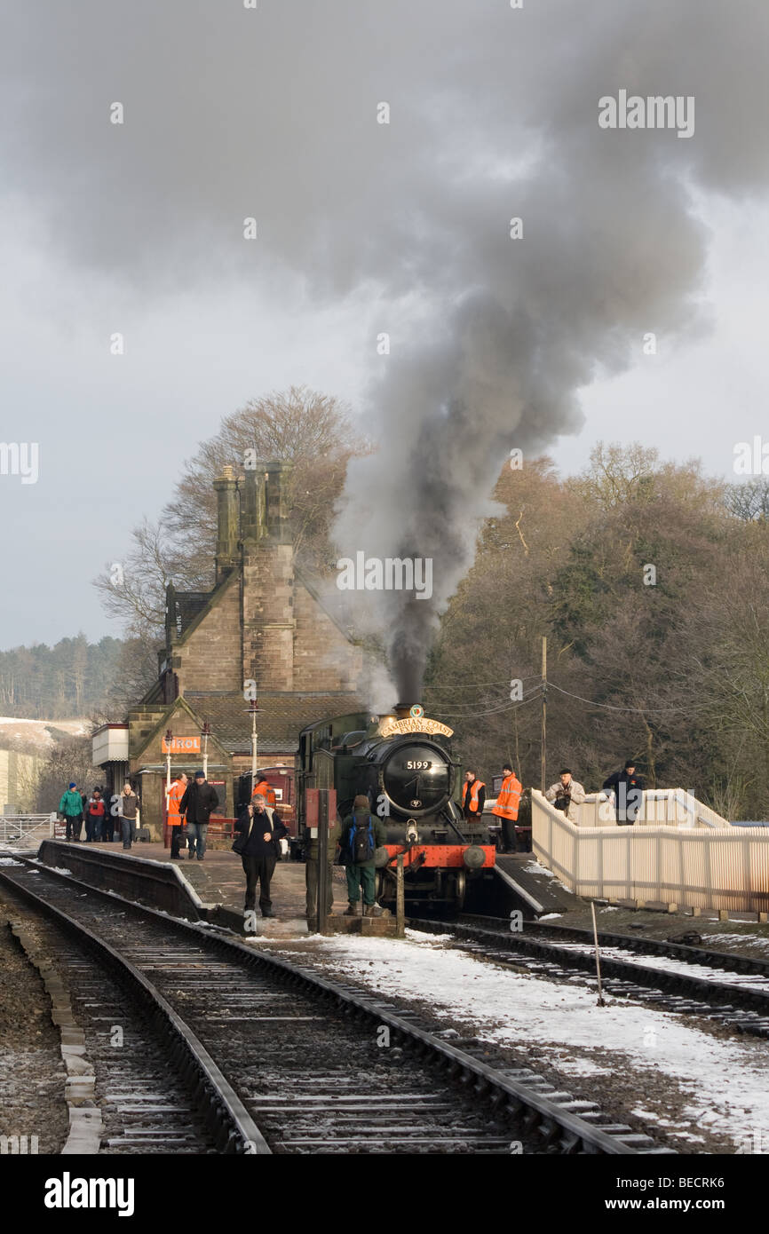 Cheddleton Railway Station on the Churnet Valley Railway Stock Photo ...