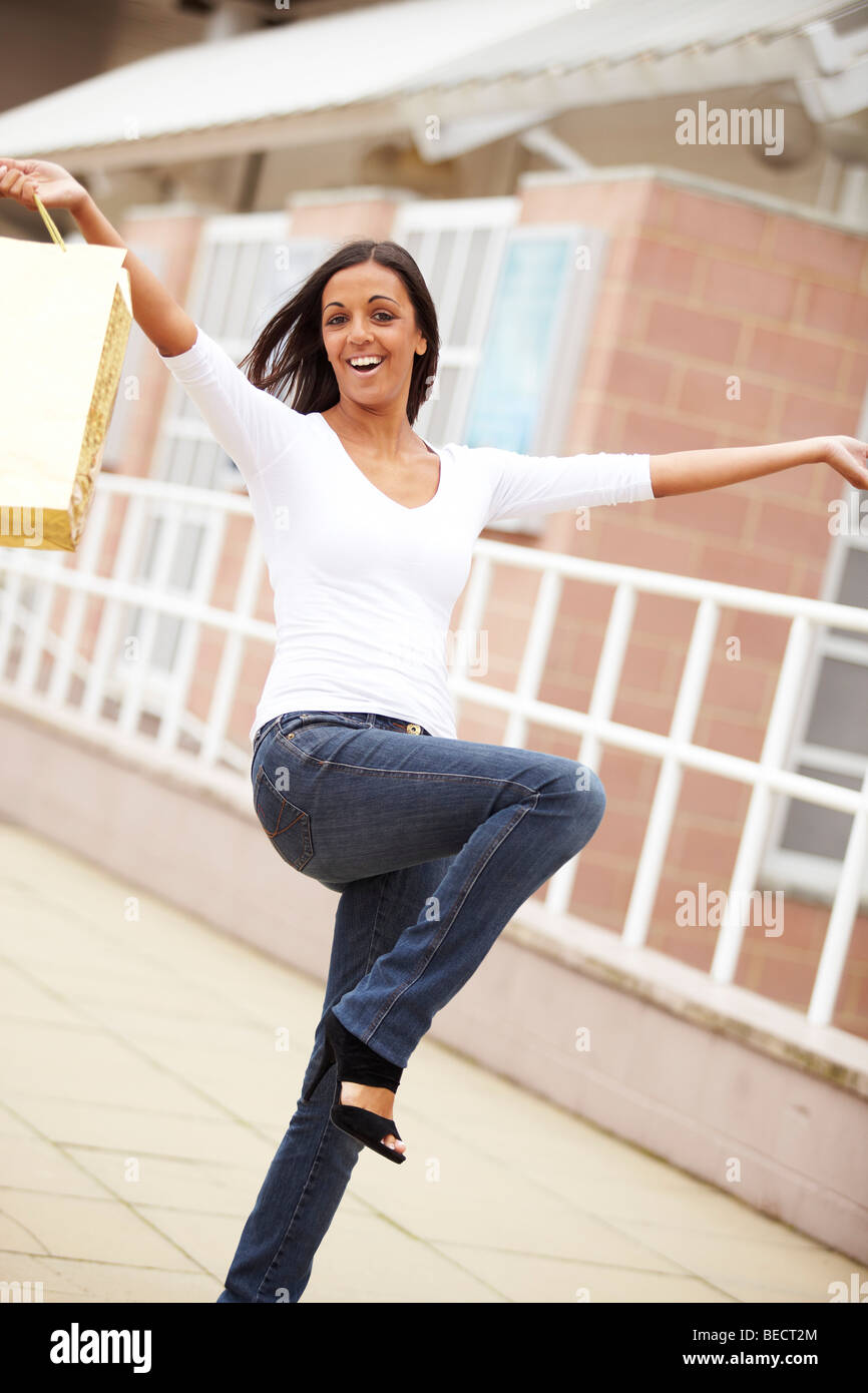 Woman shoes shop feet hi-res stock photography and images - Alamy