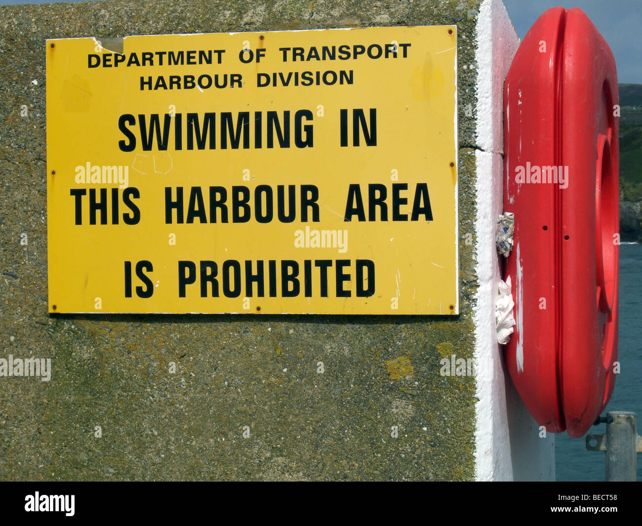Safety sign harbour hi-res stock photography and images - Alamy