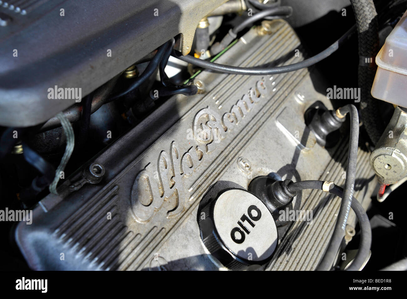V6 engine hi-res stock photography and images - Alamy