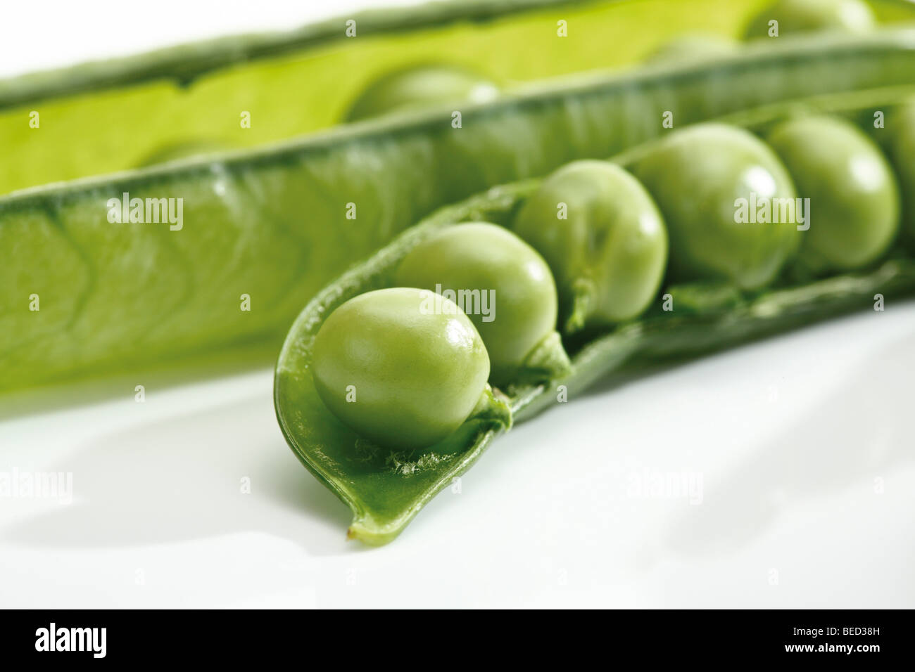 Pods husks hi-res stock photography and images - Alamy