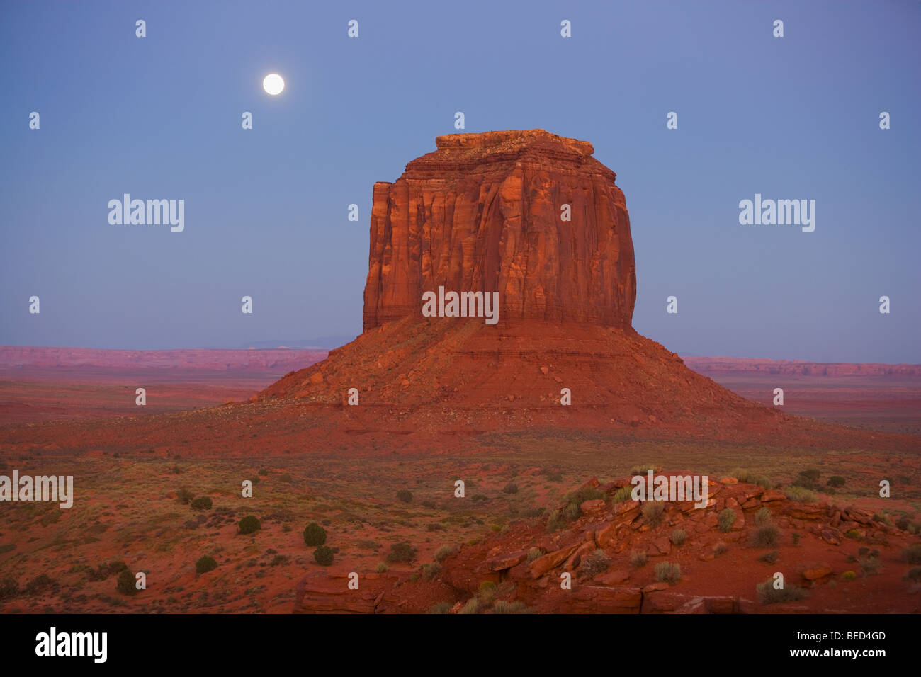 Full moon over arizona desert hi-res stock photography and images - Alamy