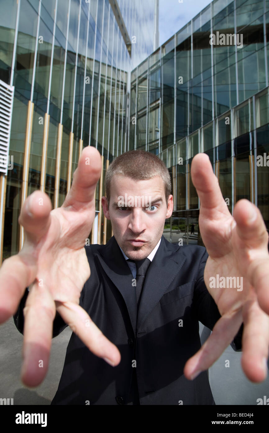 Hypnotize hi-res stock photography and images - Alamy