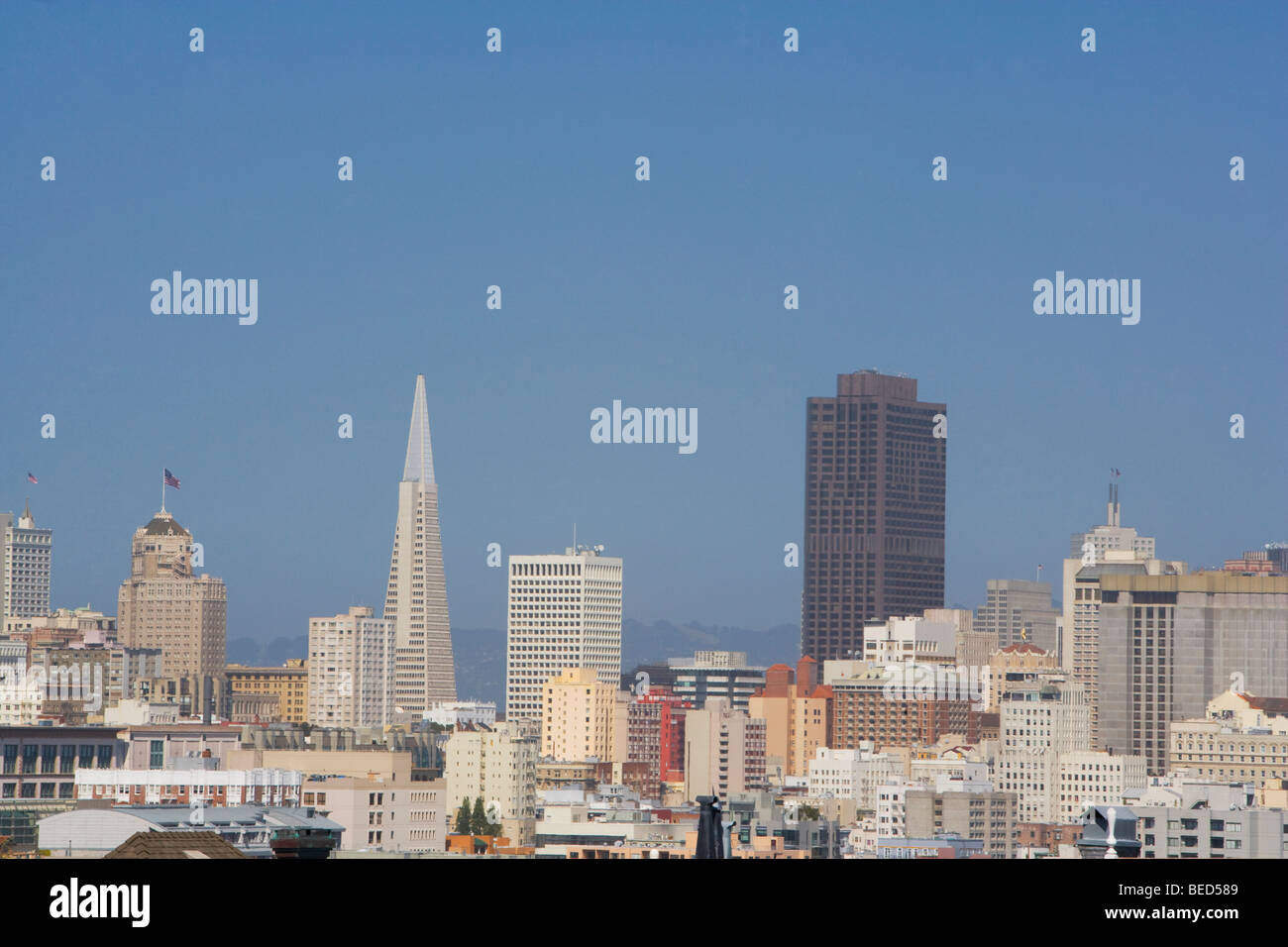 Alamo square san francisco people hi-res stock photography and images ...