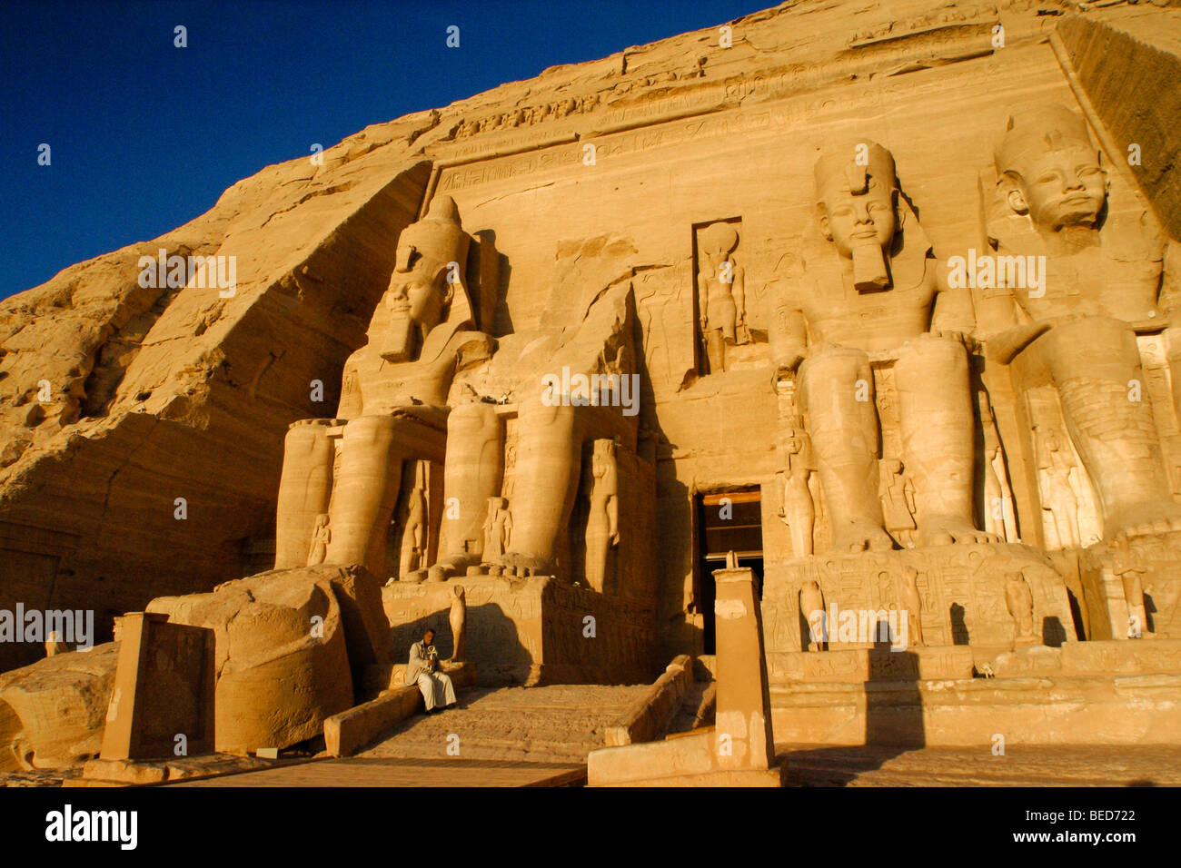 Ramesses temple hi-res stock photography and images - Alamy