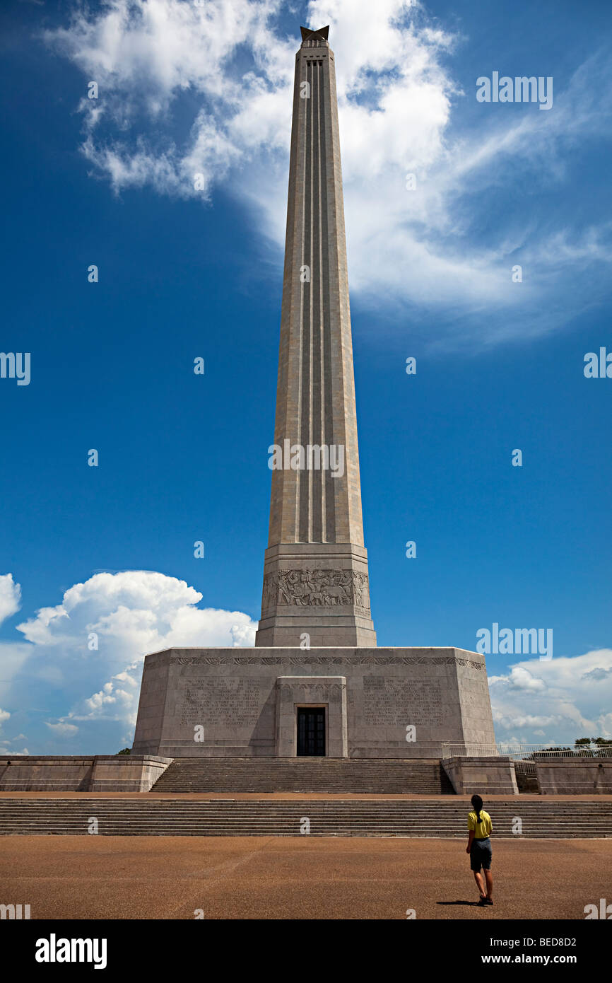 Monument to men who fought for independance San Jacinto Battleground ...
