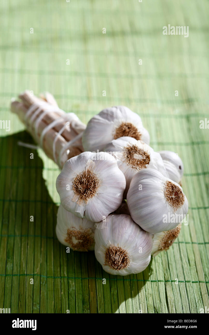 Bunch of garlic Stock Photo - Alamy