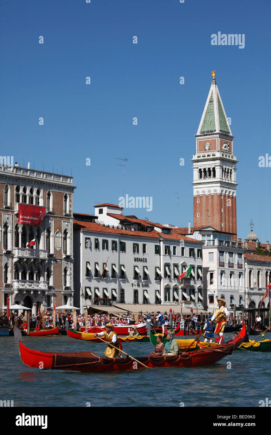 Italy, Venice, historic regatta, boats, people, traditions Stock Photo ...
