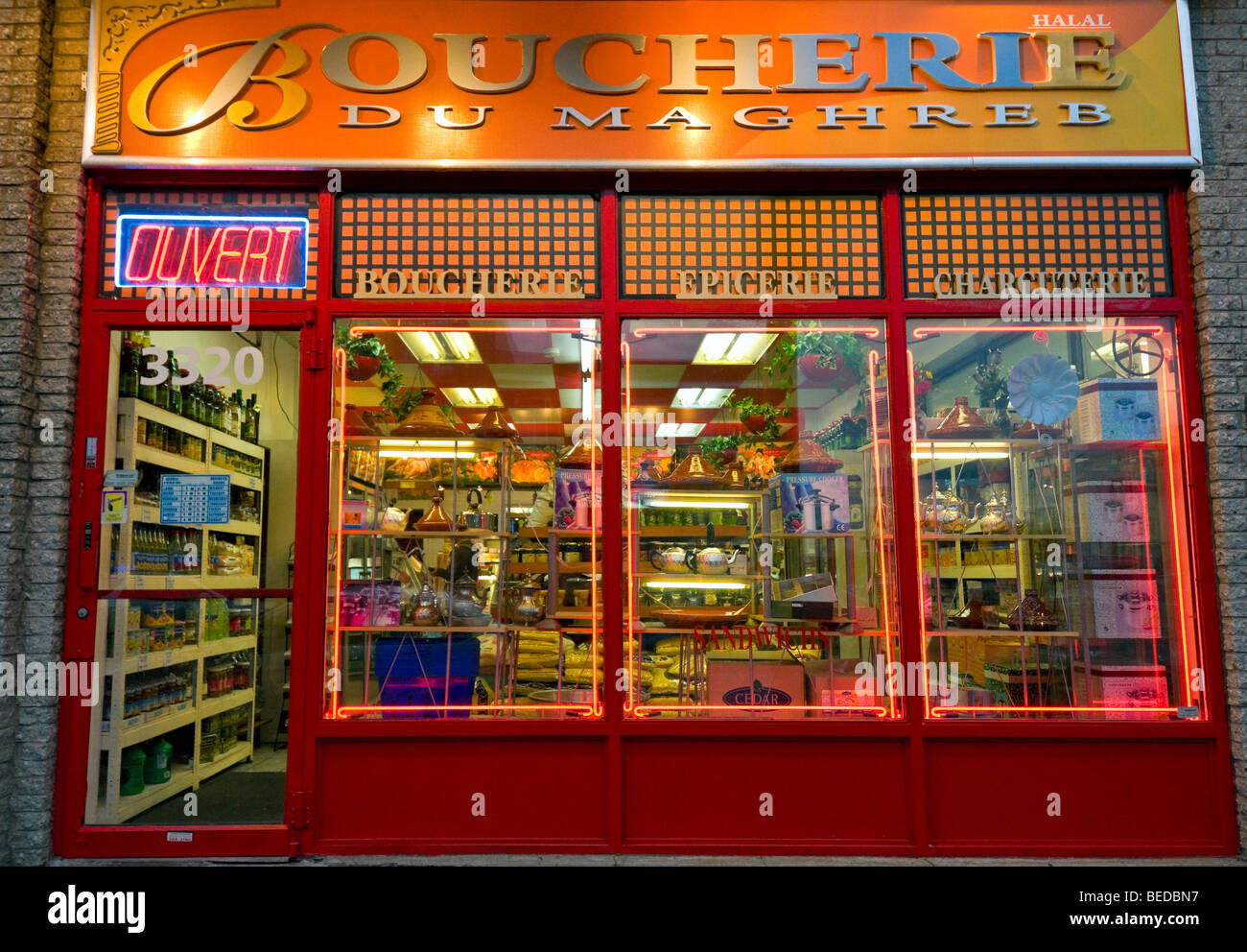 African shop sign on street hi-res stock photography and images - Alamy