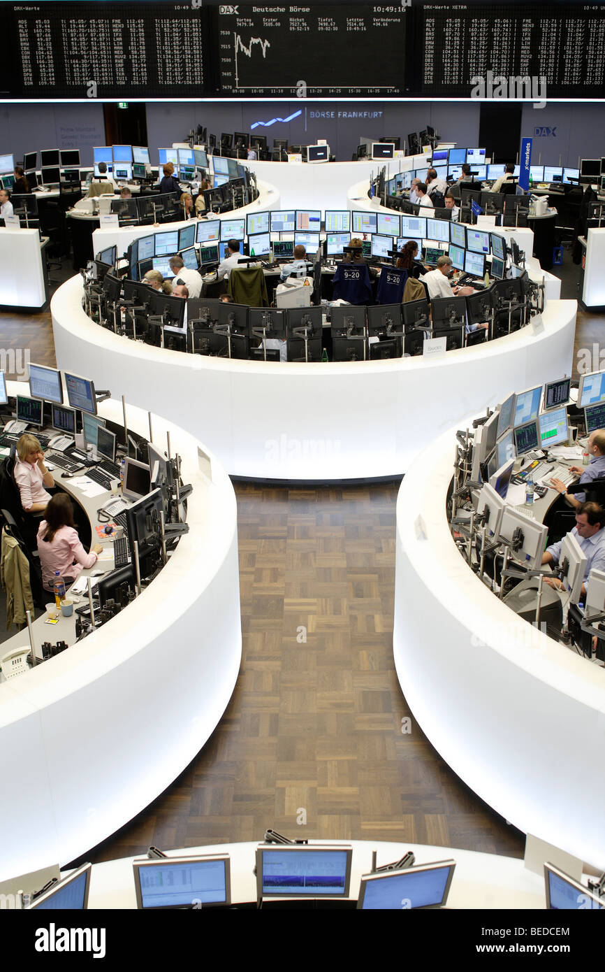 The stock exchange of frankfurt hi-res stock photography and images - Alamy