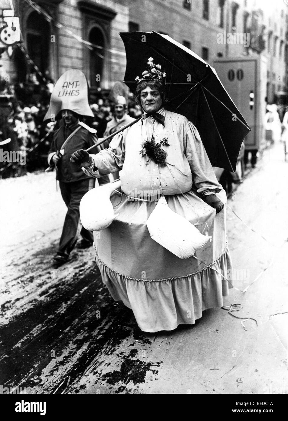 Historic photographers Black and White Stock Photos & Images - Alamy