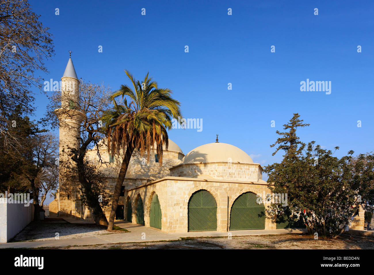 Hala Sultan Tekke Mosque, fourth most important islamic pilgrimage site ...
