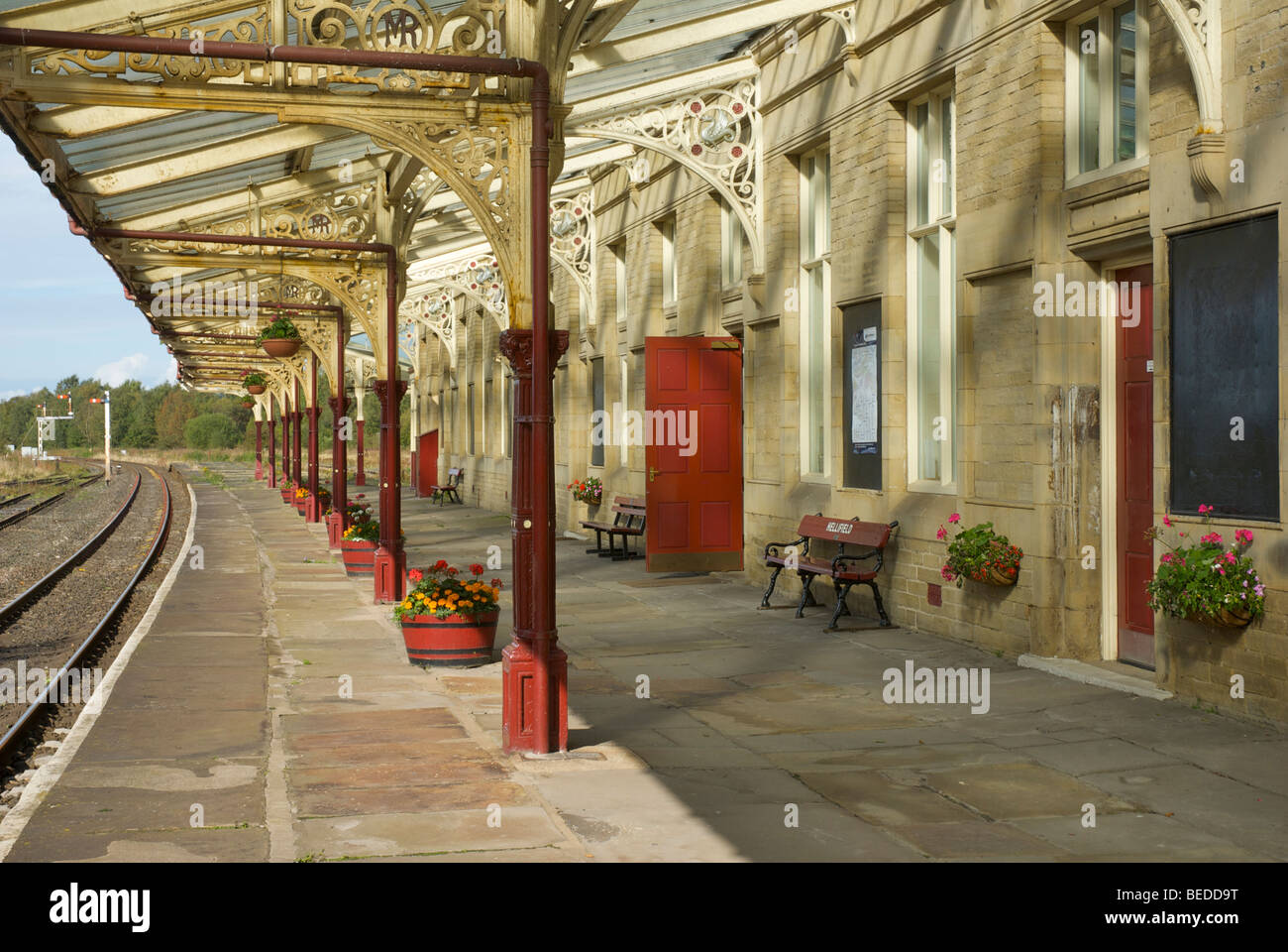 Hellifield Railway Station, on Leeds-Morecambe line, North Yorkshire ...