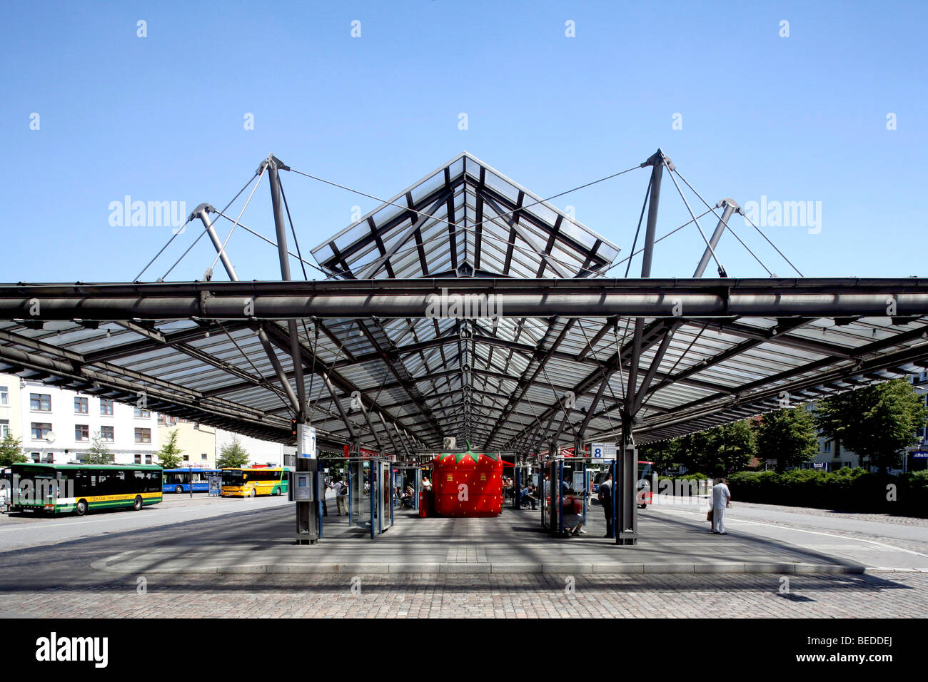 Moderne terminals hi-res stock photography and images - Alamy