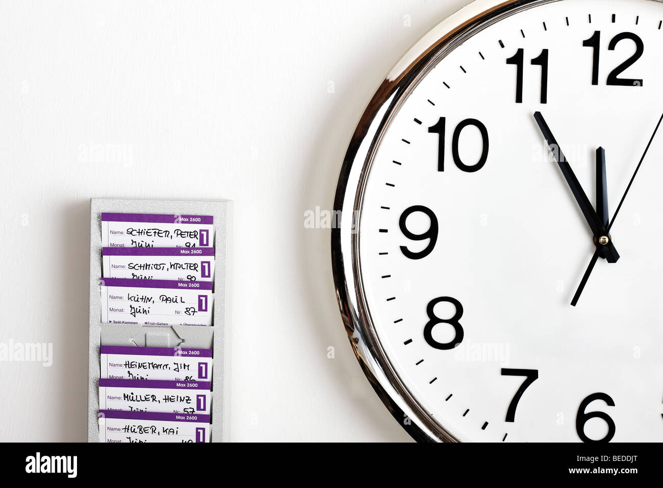 Check clocks hi-res stock photography and images - Alamy