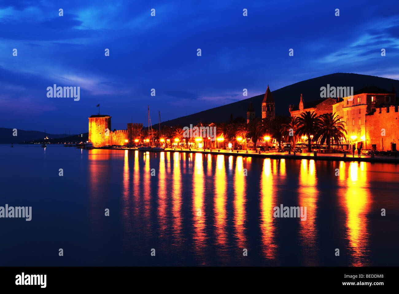 Waterfront town lit up hi-res stock photography and images - Alamy