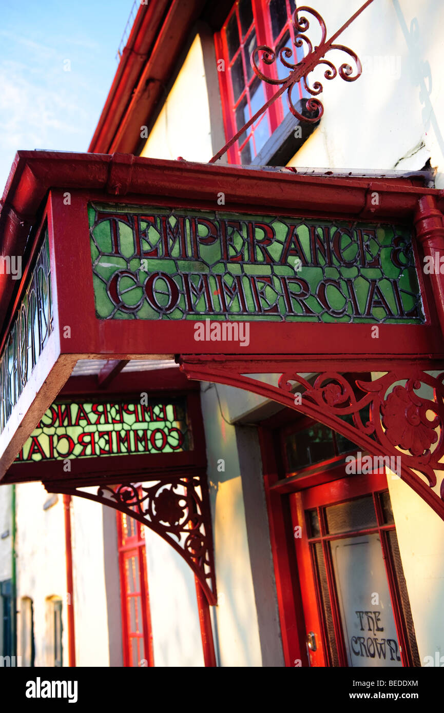 Temperance hotel hi-res stock photography and images - Alamy