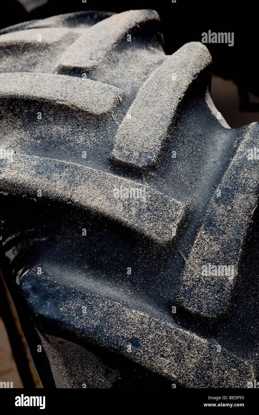 Chevron pattern tractor tyre hi-res stock photography and images - Alamy