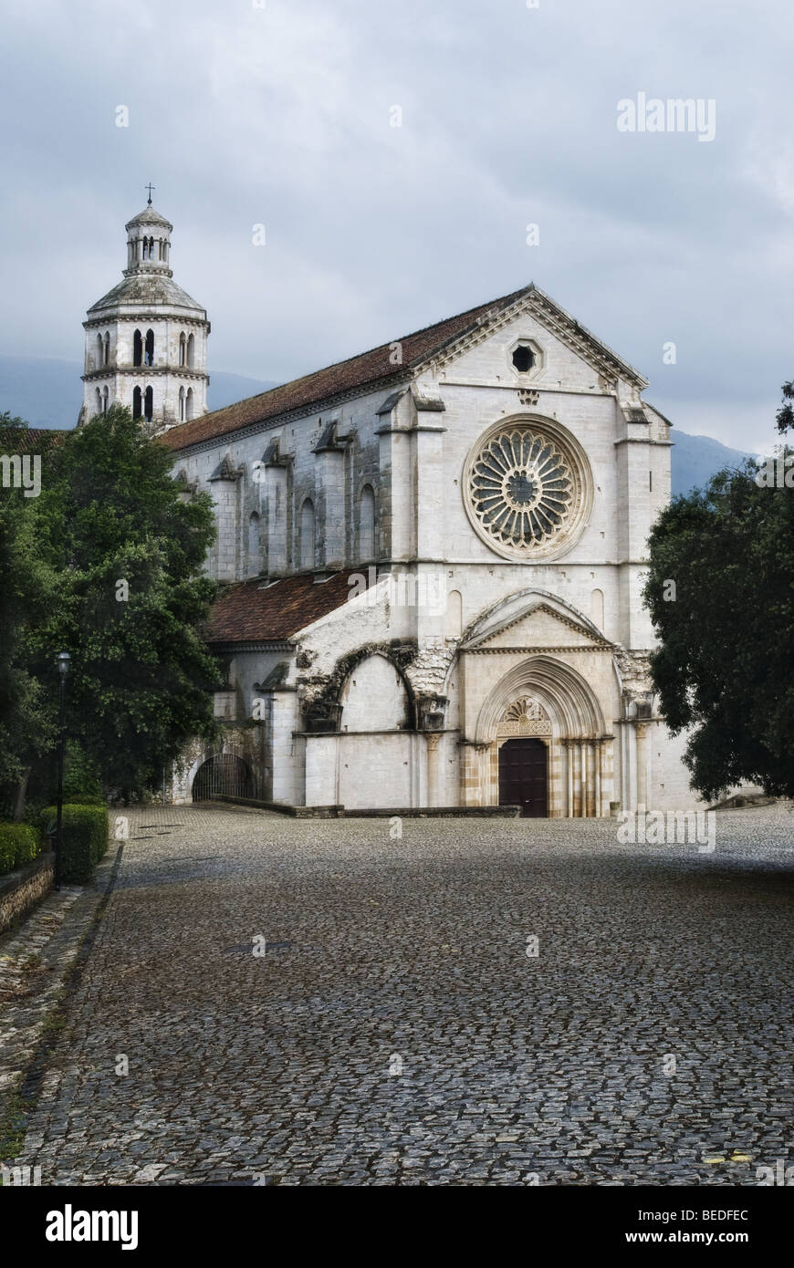 The Abbey of Fossanova, in Italy. Church façade Stock Photo - Alamy