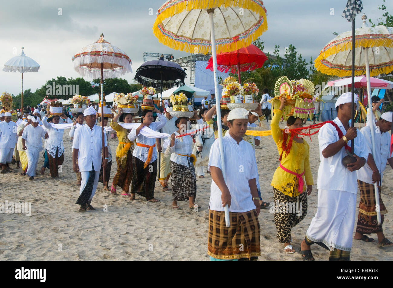 Traditional ritual of bali hi-res stock photography and images - Alamy