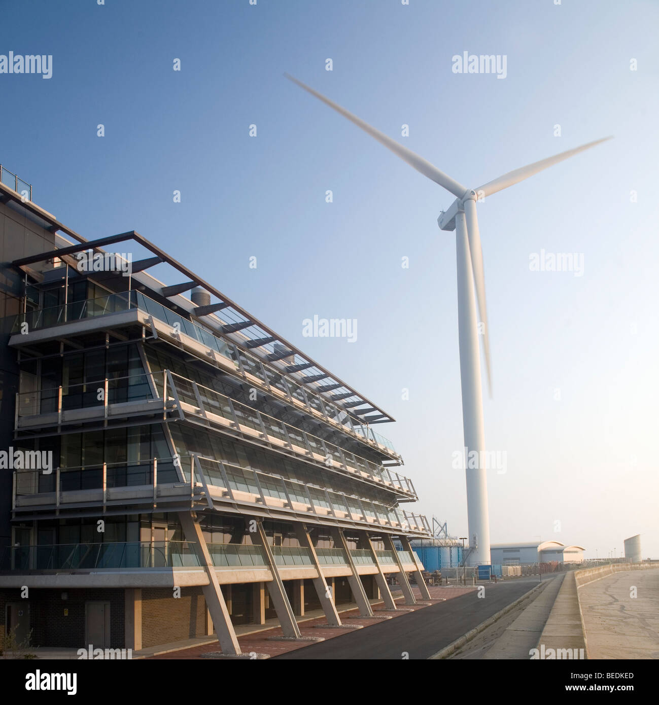 English wind mill hi-res stock photography and images - Alamy
