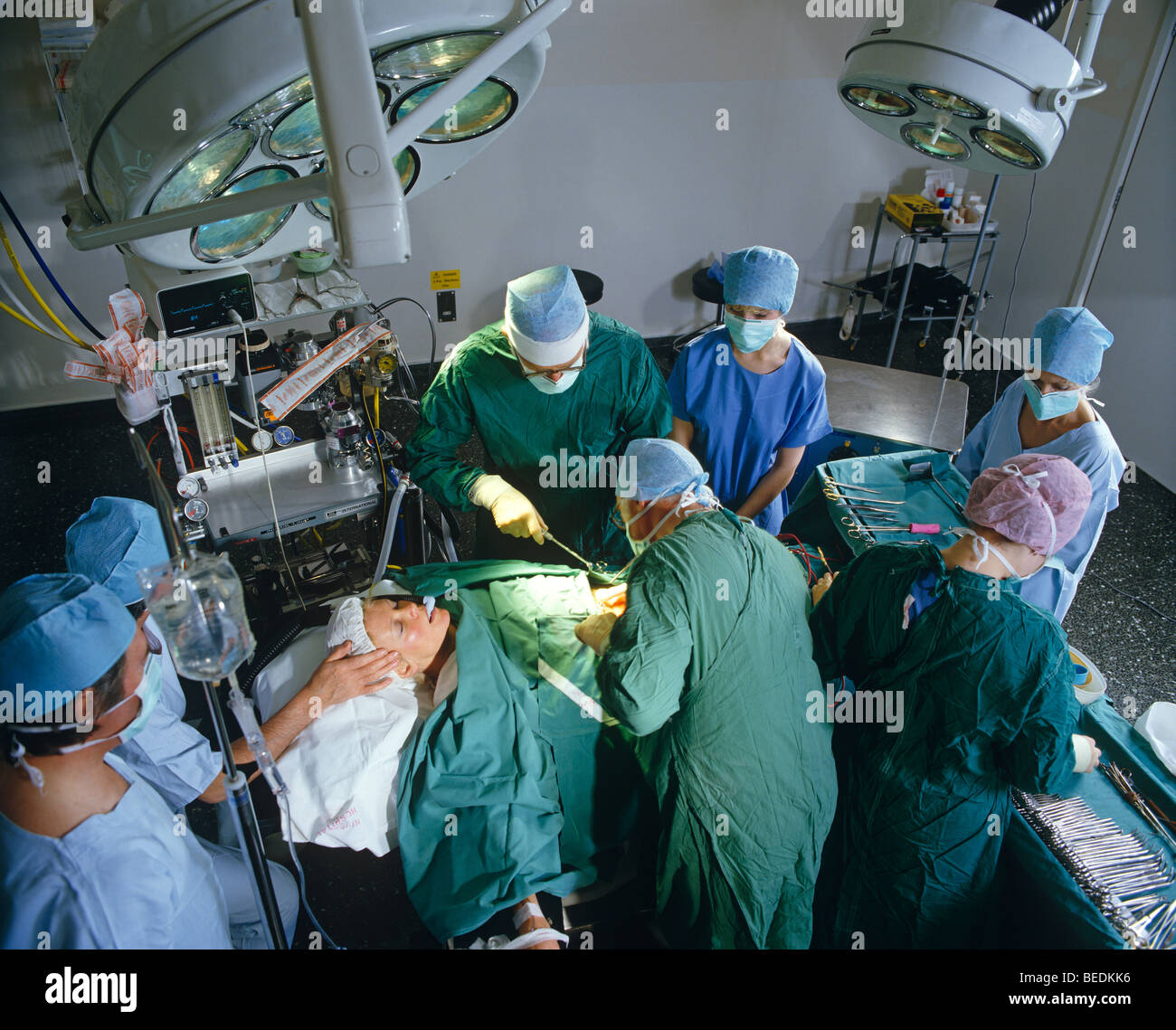 Medicine and surgery hi-res stock photography and images - Alamy