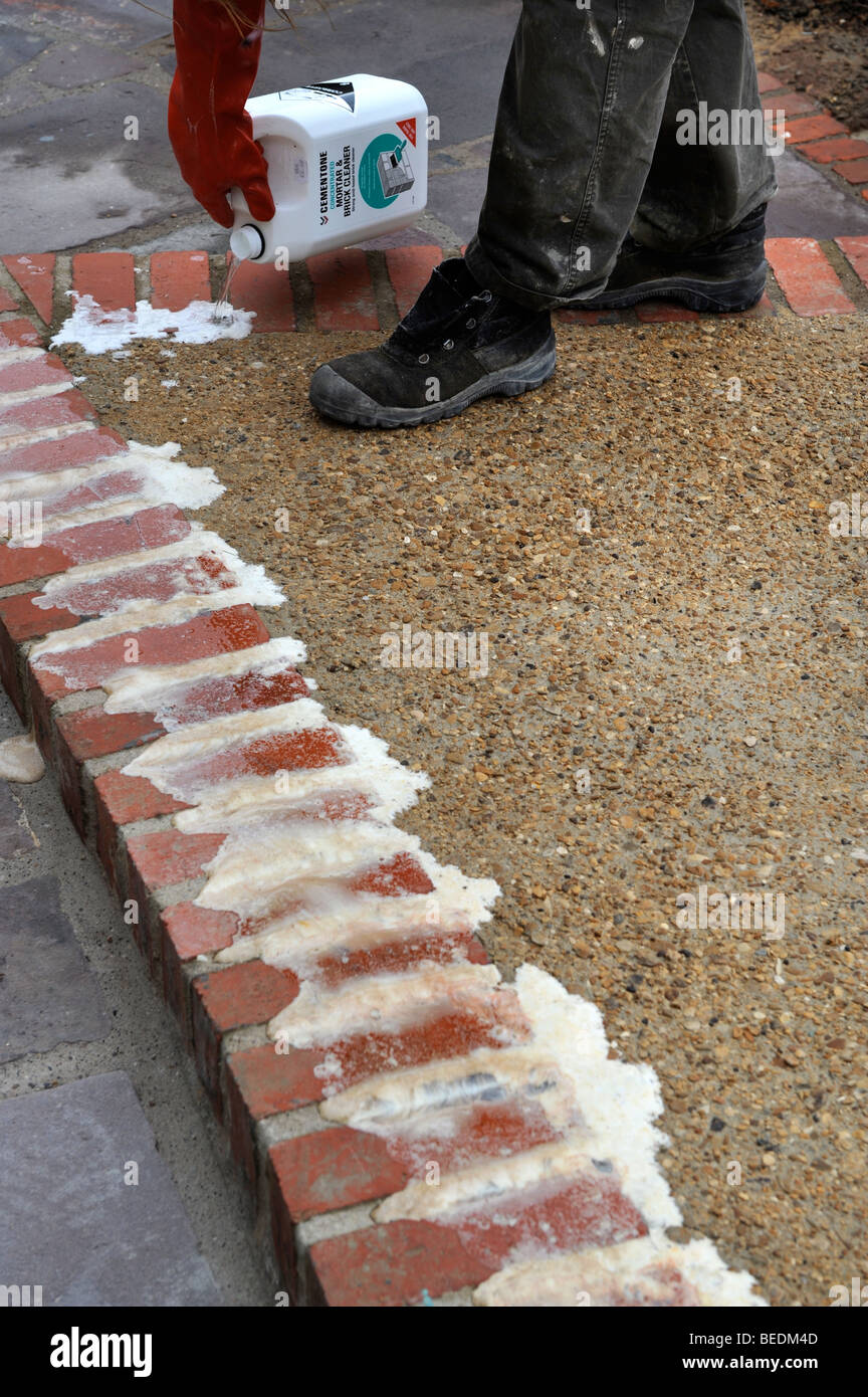 Removing bricks hi-res stock photography and images - Alamy