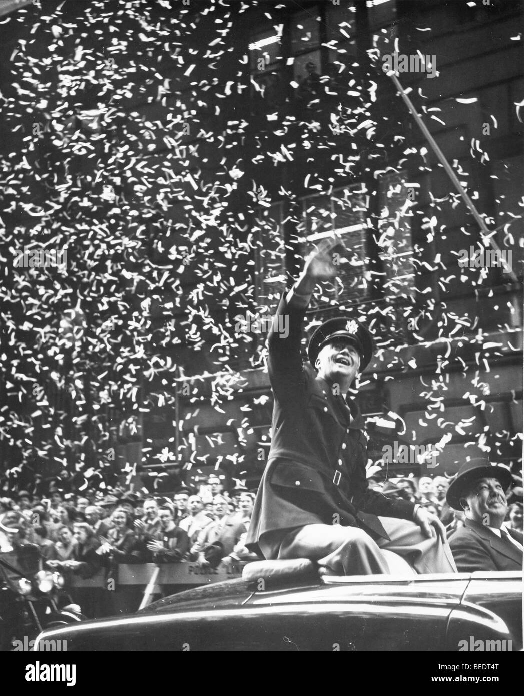 Oct 05, 1953; New York, NY, USA; Major General WILLIAM DEAN driving New ...