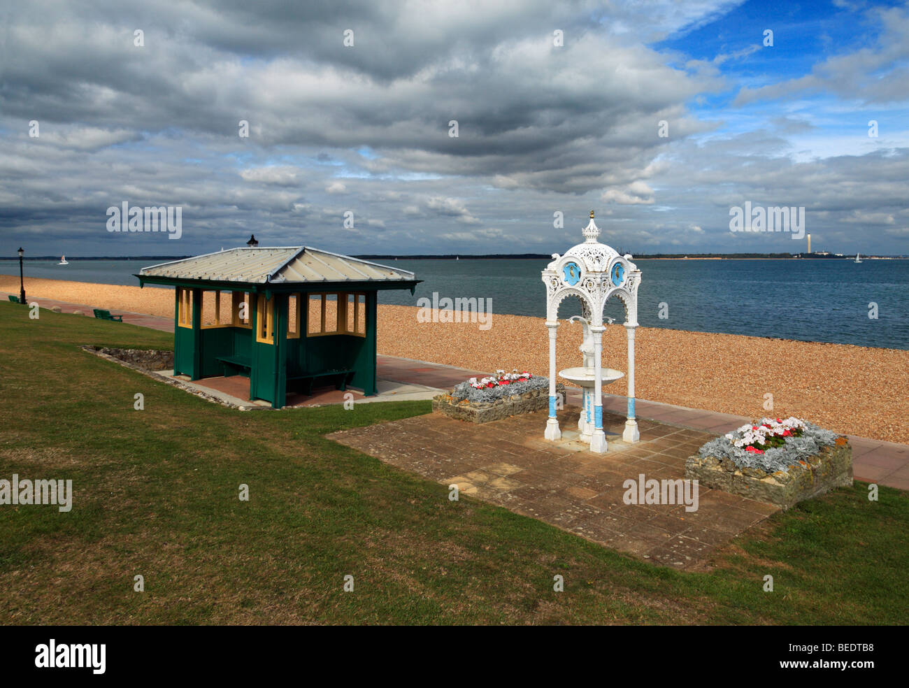 Victorian water fountain hi-res stock photography and images - Alamy
