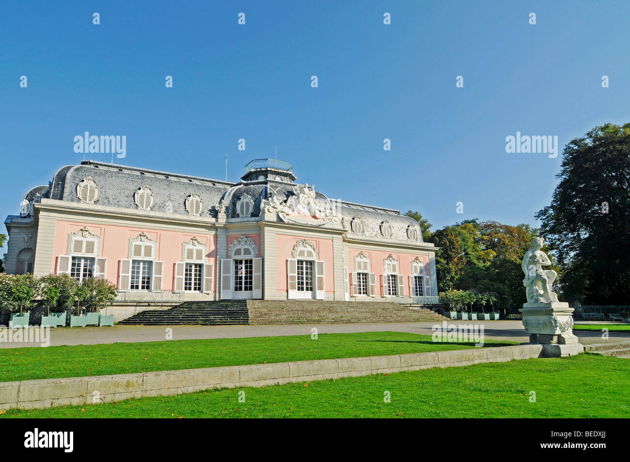 Schloss Benrath castle, Dusseldorf, Rhineland, North Rhine-Westphalia ...