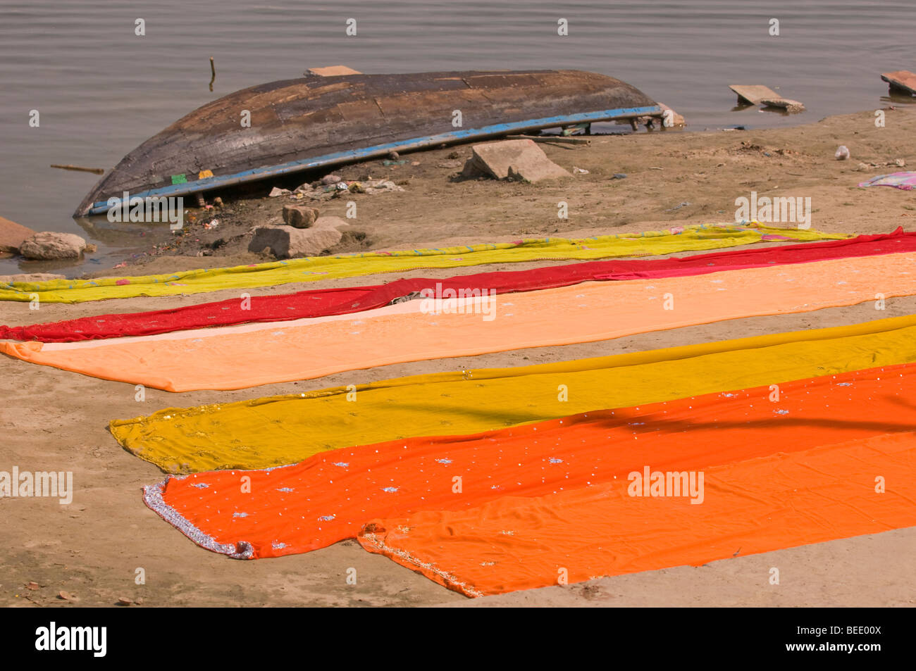 Drying the washing, Varanasi, India Stock Photo - Alamy