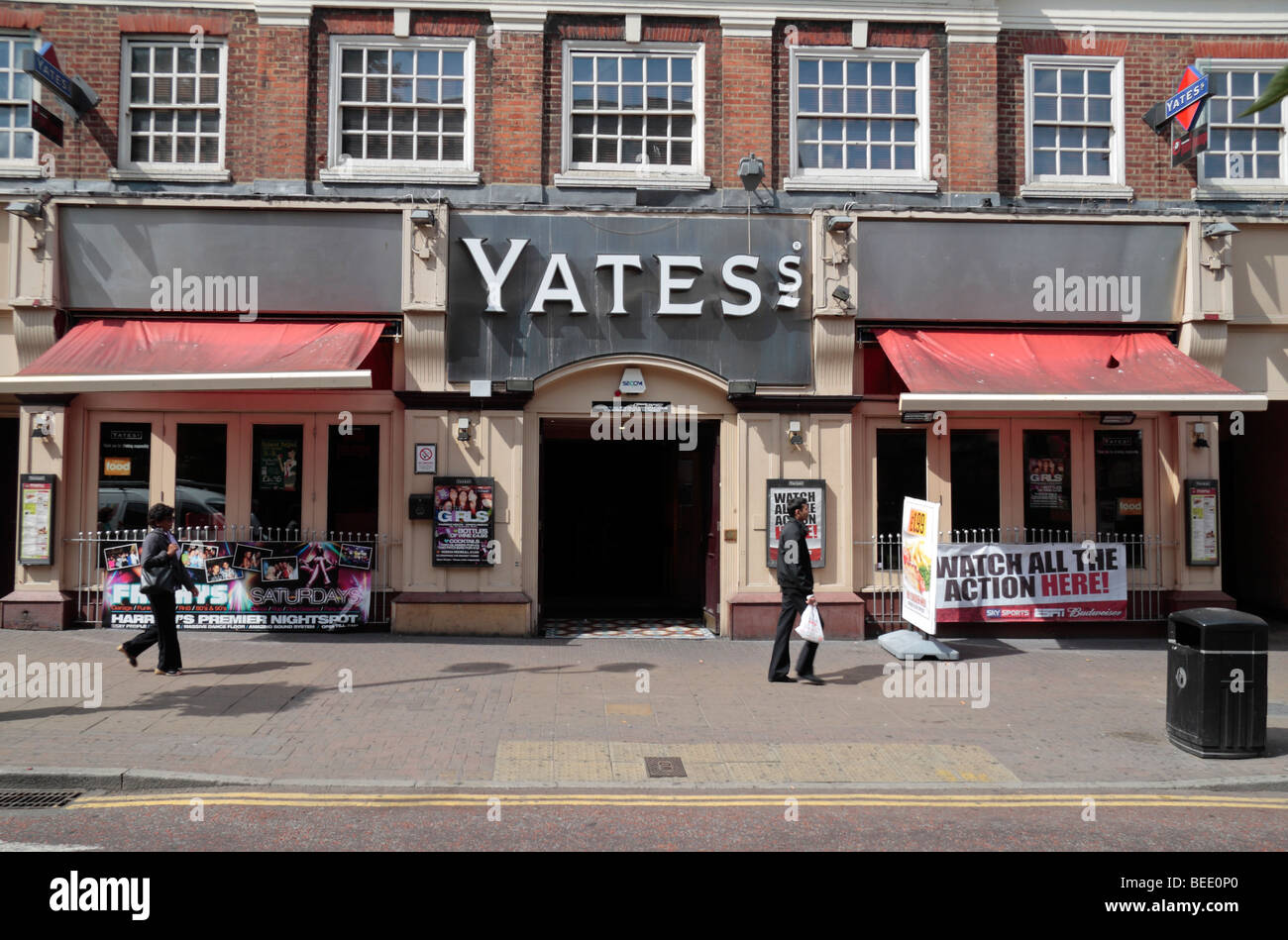 The Yates Wine Lodge on Station Road, Harrow, UK. August 2009 Stock ...