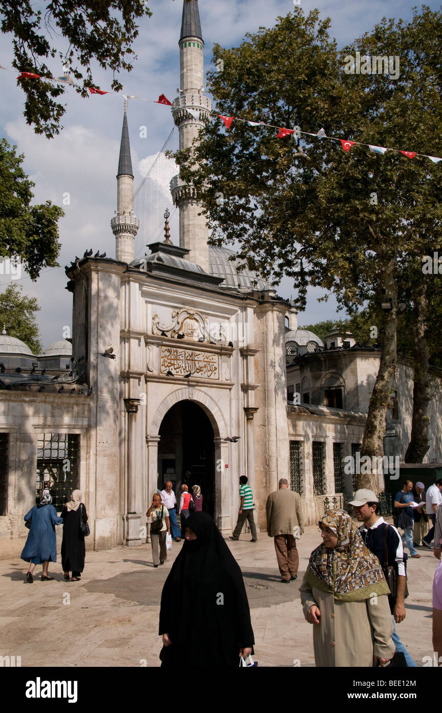 Eyüp Sultan Mosque High Resolution Stock Photography and Images - Alamy