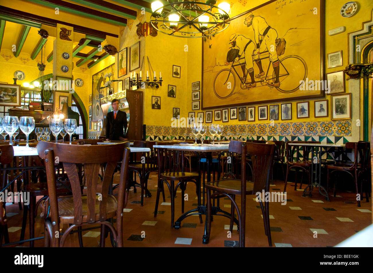 Quatre gats tavern barcelona hi-res stock photography and images - Alamy