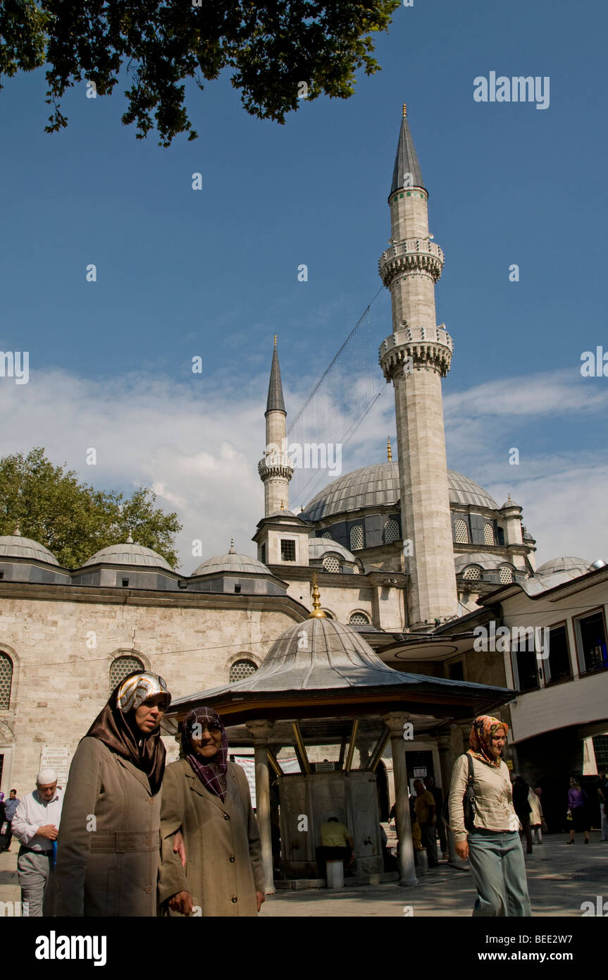 Eyüp sultan mosque hi-res stock photography and images - Alamy