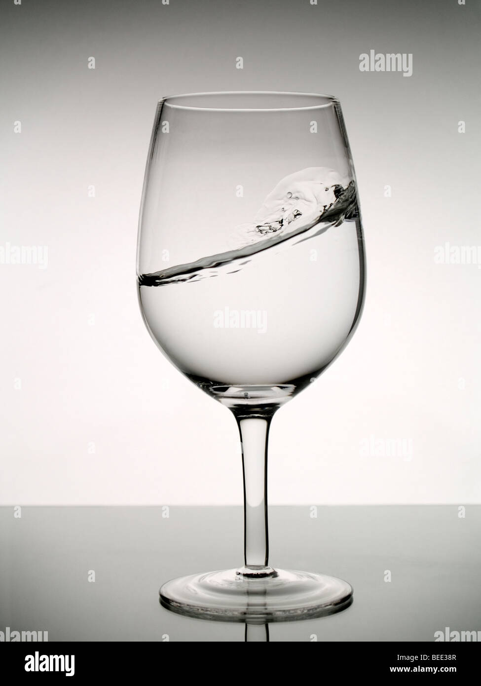 Wave wine hi-res stock photography and images - Alamy