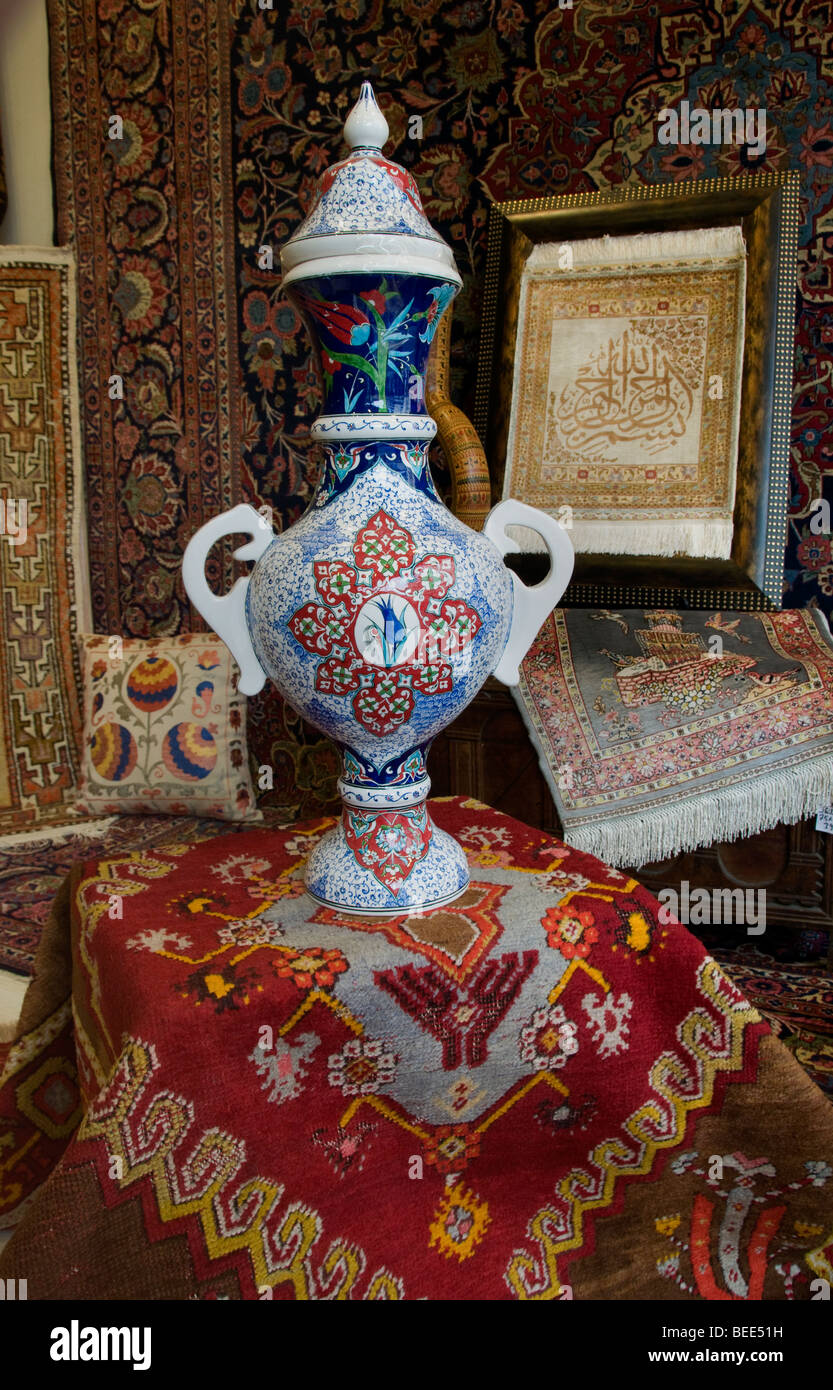 Antique village hi-res stock photography and images - Alamy