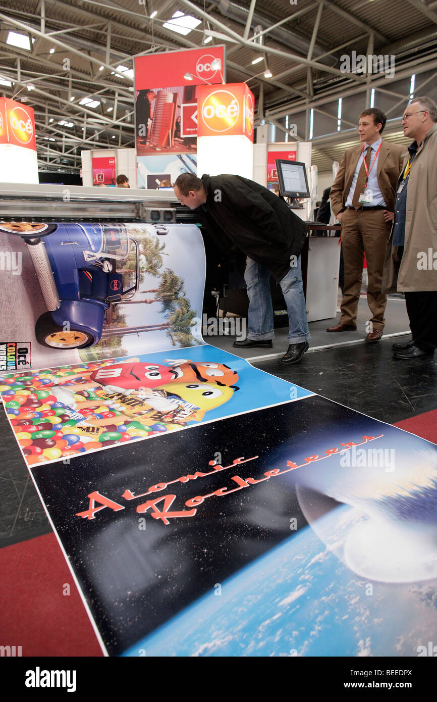 Oce technology logo hi-res stock photography and images - Alamy