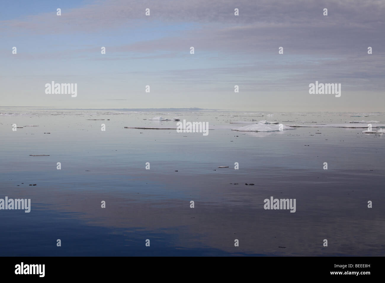 Polar ice pack arctic ocean hi-res stock photography and images - Alamy