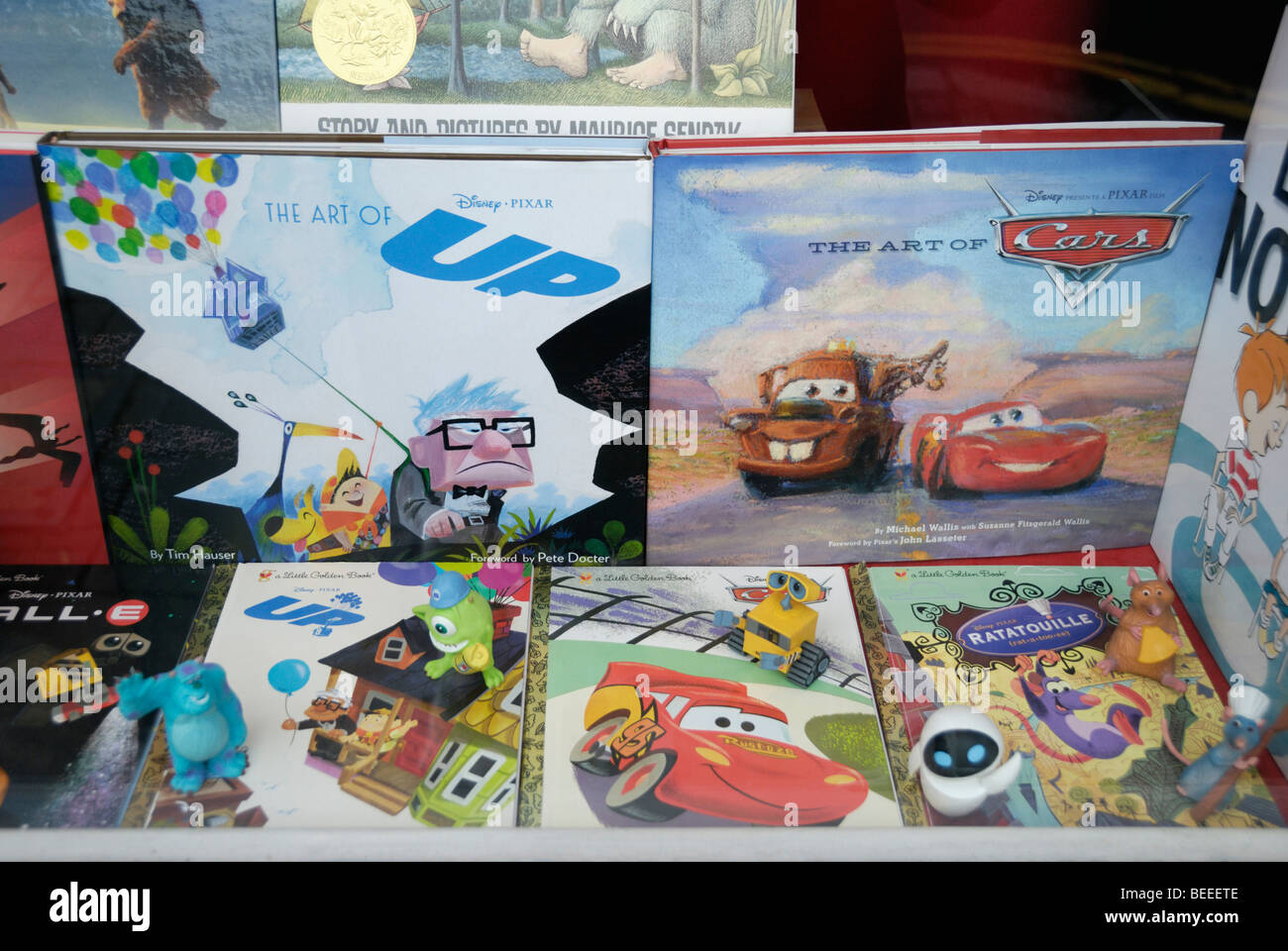 Modern comic books in shop window Stock Photo - Alamy