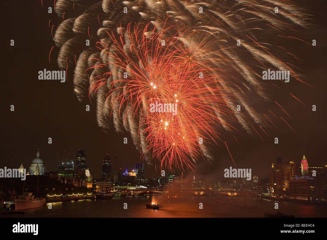 The view from Waterloo Bridge during... The Thames Festival fireworks ...