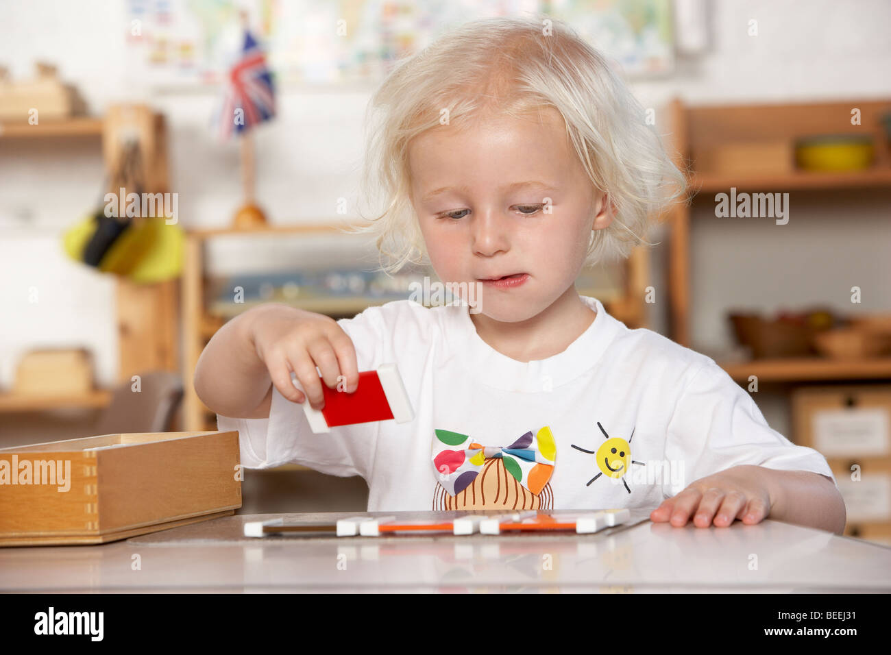 Children mathematics hi-res stock photography and images - Alamy