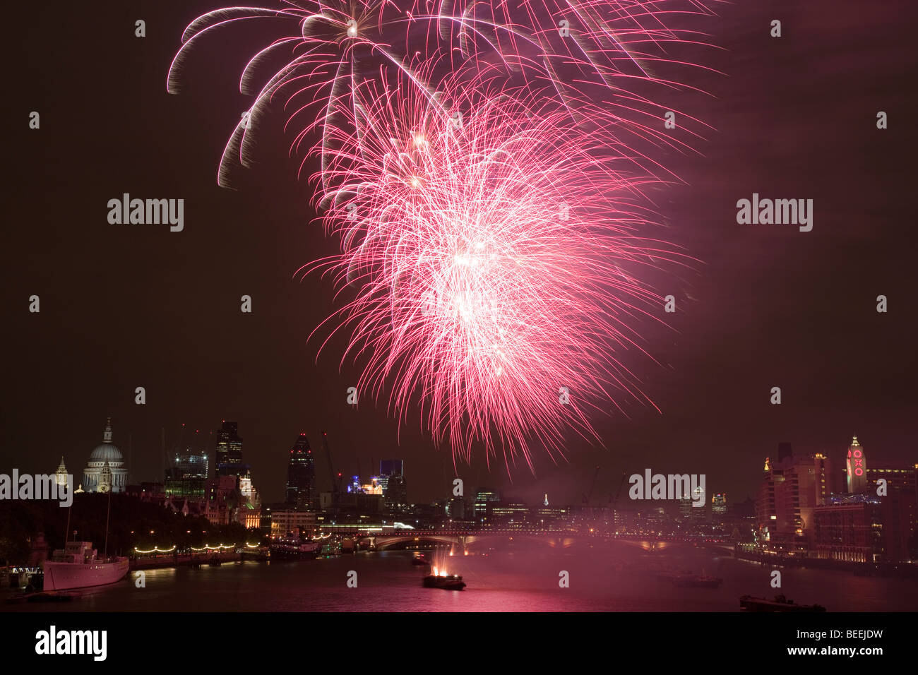 The view from Waterloo Bridge during... The Thames Festival fireworks ...