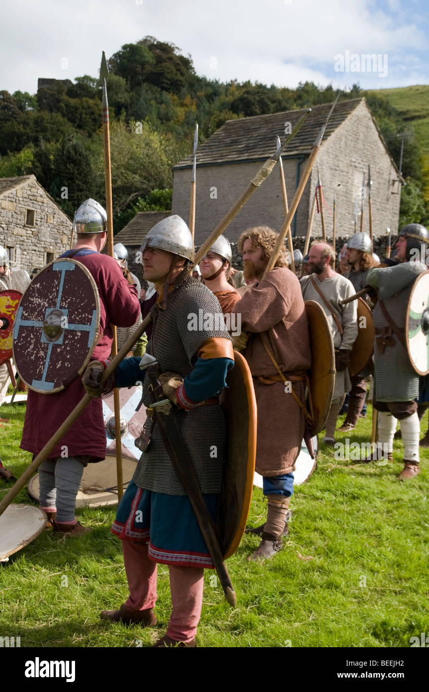 Medieval english army hi-res stock photography and images - Alamy