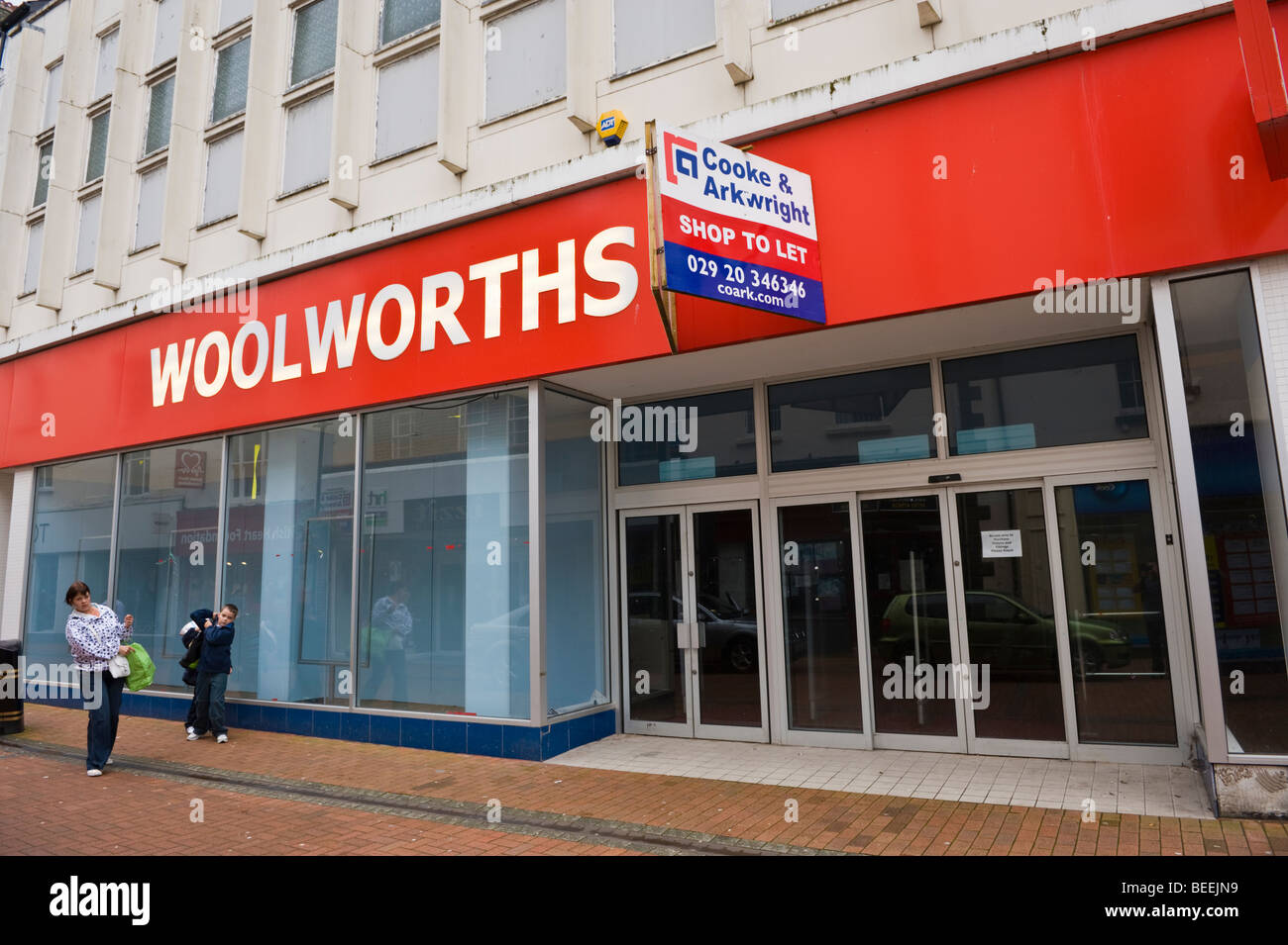 Woolworth stores hi-res stock photography and images - Alamy