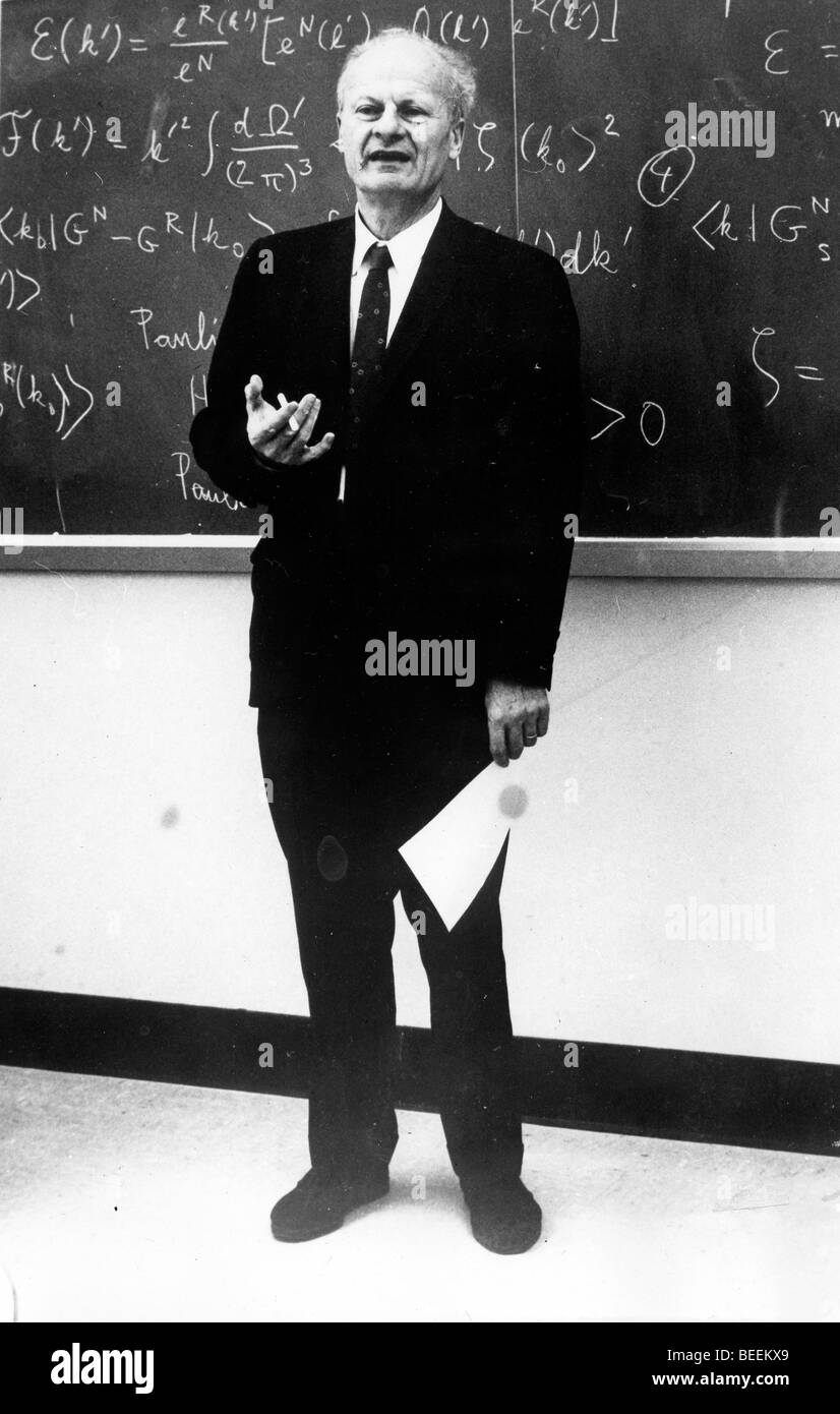 Hans bethe hi-res stock photography and images - Alamy