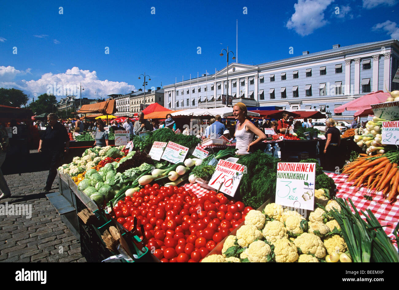 Helsinki finland vegetable stall hi-res stock photography and images ...